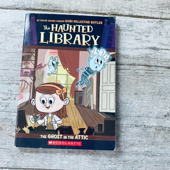 Scholastic | Other | 5 For 25 The Haunted Library Book | Poshmark